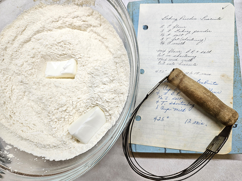 Baking Powder Biscuits - Perfects For Biscuits And Gravy!