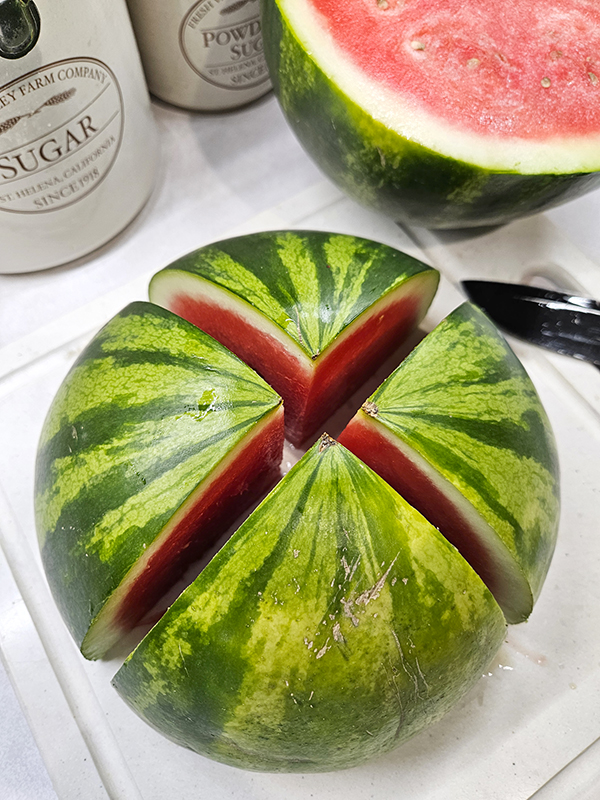 Easily Cut A Whole Watermelon & Tips On Picking The Best One