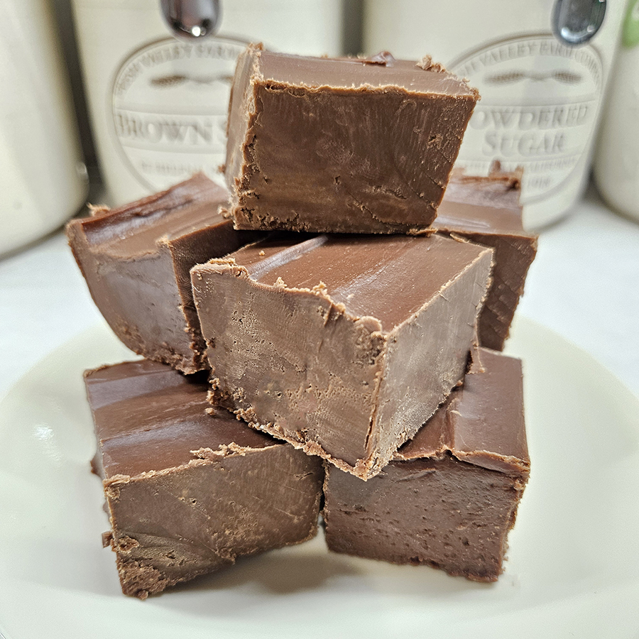 Homemade Fudge Recipe - Rich And Creamy Chocolate Fudge
