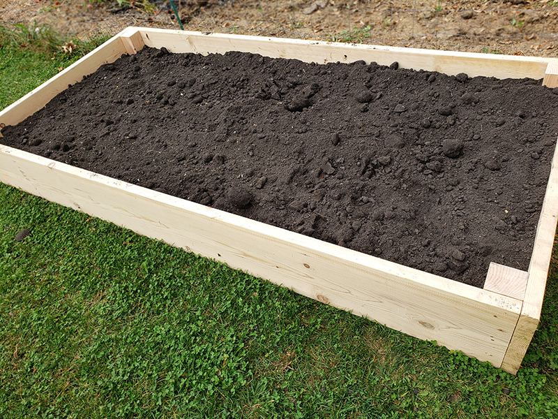 How To Make A Simple Raised Garden Bed In 5 Easy Steps